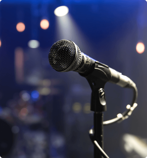 close-up-microphone-concert-stage-with-beautiful-lighting - Latin ...